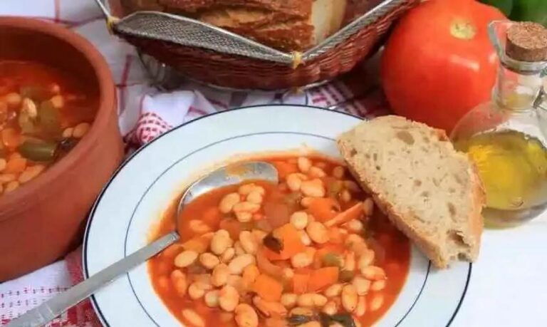 Guia da Culinária Grega: Pratos Tradicionais que Você Precisa ...