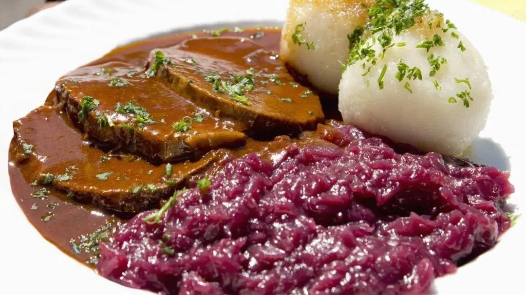 German Cuisine: 10 Bizarre Foods That Shock Foreigners! - 9pt.com