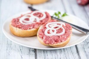 German Cuisine: 10 Bizarre Foods That Shock Foreigners! - 9pt.com